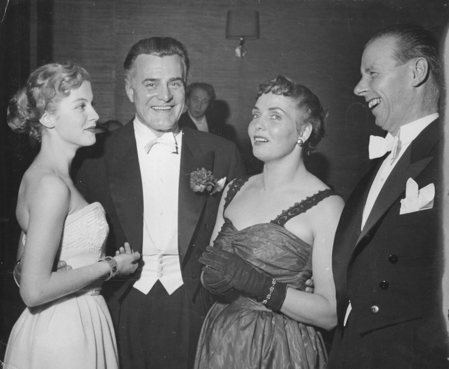 Armi Kuusela ja Tauno Palo Jussi-gaalassa - Vahvike